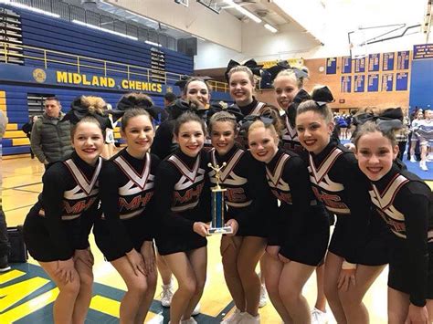 2018 Varsity Competitive Cheer