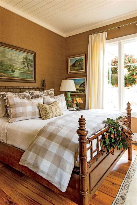 16 Ways To Make Your Bedroom Feel Extra Cozy