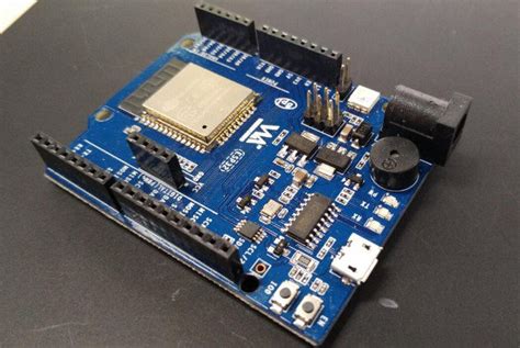 Banana Pi Bpi Esp Board Follows Arduino Uno Form Factor Works With Webduino And Arduino Ide