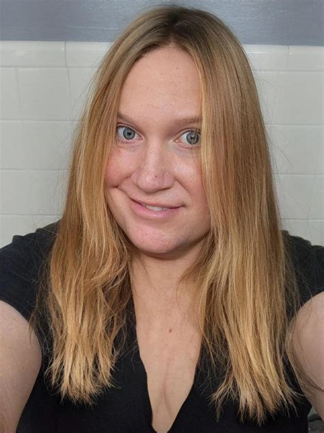 Do You Think I Look Like Good Girl Friend Material Rtransplace