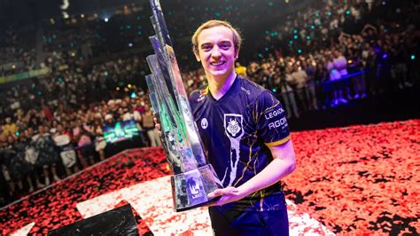 Lol Star Caps Reaches Goat Status After Yet Another Lec… Earlygame