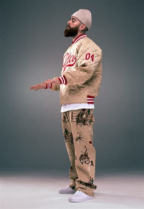 Sam Tompkins Performs His Die For Someone Acoustic Single