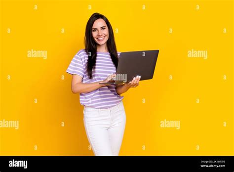 Photo Of Pretty Sweet Cute Lady Arm Hold Modern Gadget Enjoy Quality