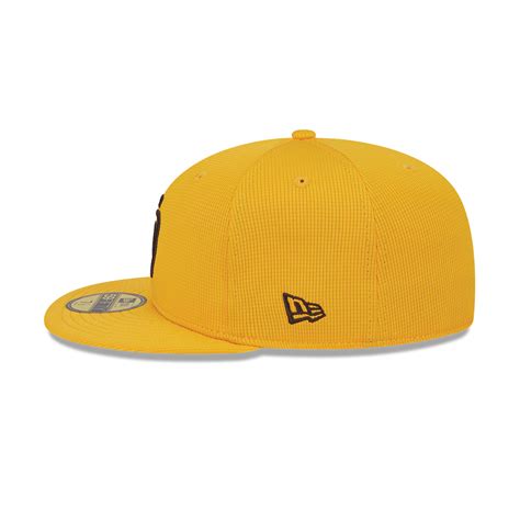 New Era 59fifty San Diego Padres Spring Training 2024 Fitted Hat Gold
