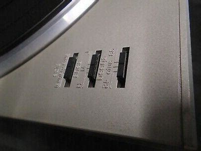 TECHNICS SL J LINEAR TRACKING DIRECT DRIVE TURNTABLE AT E