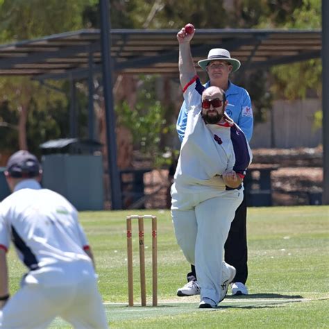 Bascombe Bullies North Pines With Bat And Ball The Bunyip