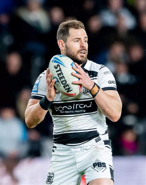 Aidan Sezer Signs New Hull Fc Deal With Key Responsibility Laid Out