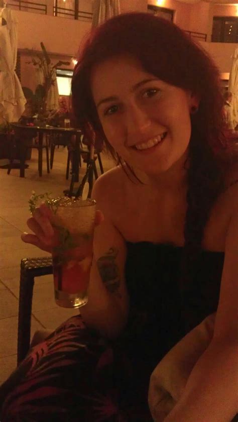 Mandamodels Photo Portfolio 0 Albums And 4 Photos Model Mayhem