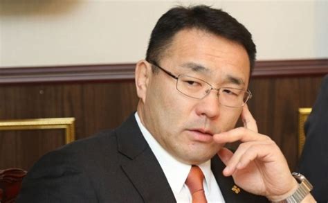 МАН ынханд зарчим гэж байдаг юм бол ДСумьяабазарыг ч гэсэн хөөх ёстой