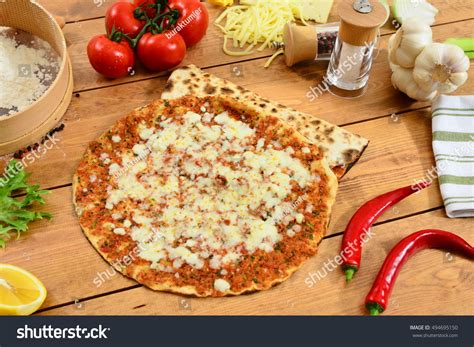 4333 Imágenes De Lahmacun Con Queso Imágenes Fotos Y Vectores De