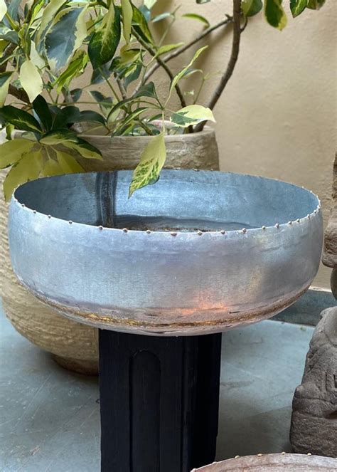 Get Minimalistic Metal Urli Small At ₹ 1500 Lbb Shop