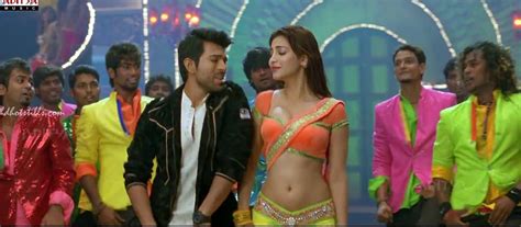 Yevadu Shruti Hassan Hot In Pimple Dimple Song Indian Actress