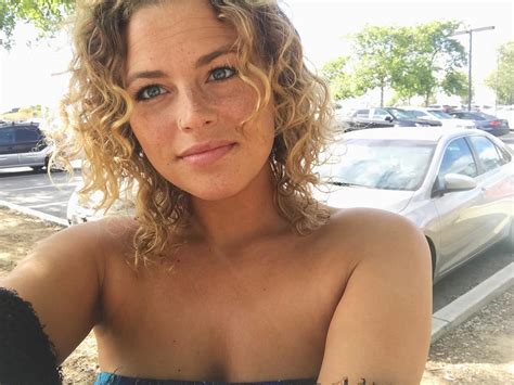 She Even Makes A Nose Ring Look Sexy Porn Pic She Even Makes A Nose Ring Look Sexy Porn Pic