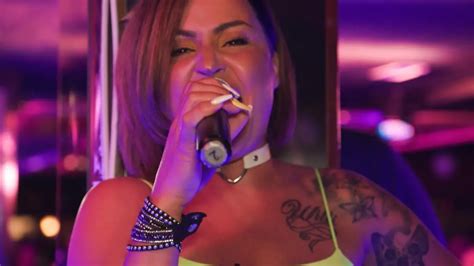 Jasmin Herren Schulden Belasteten Beziehung Zu Philipp Bender