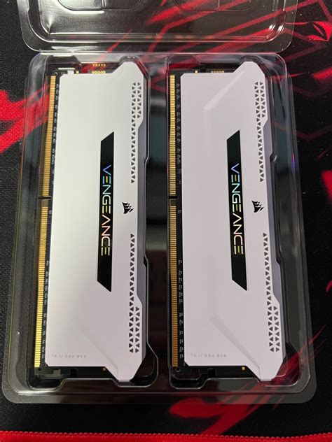Corsair Vengeance RGB Pro SL White 16GB Computers Tech Parts Accessories Computer Parts