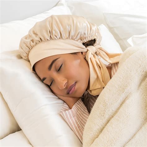 Blissy 100 Silk Bow Bonnet Champagne 100 Mulberry Silk