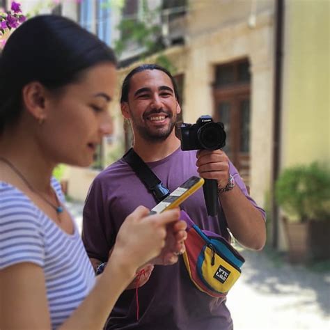 Tahsin Selçuk Medium