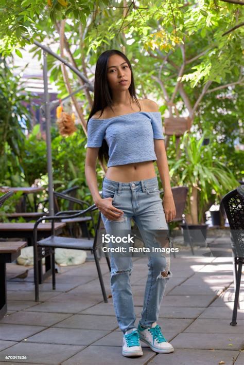 Full Body Shot Model