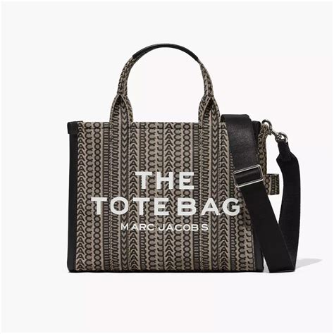 СУМКА MARC JACOBS THE MONOGRAM MEDIUM TOTE BAG – Сумки MARC JACOBS из ...
