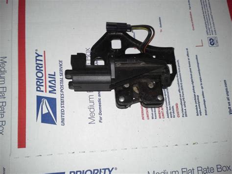 Find 93 02 Camaro Firebird Hatch Trunk Lock Actuator Working In Astoria New York Us For Us