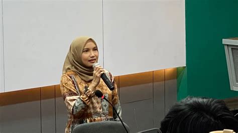 Analyzing Big Data With Social Network Analysis Sna Sbm Itb