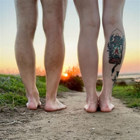Nakedneighbors Live ManyVids