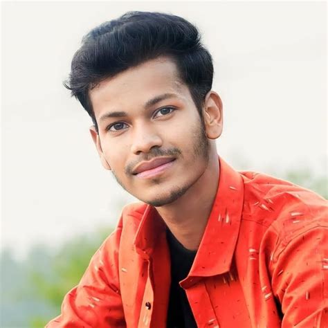 𝗦𝗢𝗩𝗔𝗡 Im Sovan • Threads Say More