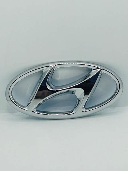 Эмблема Наклейка Знак HYUNDAI ХУНДАЙ ХЕНДАЙ 195 мм/95мм - купить по ...