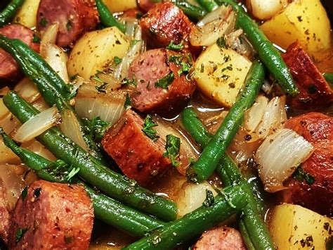 Crockpot Turkey Kielbasa And Green Beans Simple Dinner Infinity Tastes