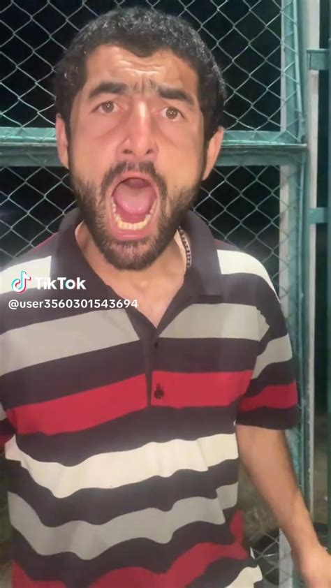 ქალის ჯინსები სპორტული კეტები