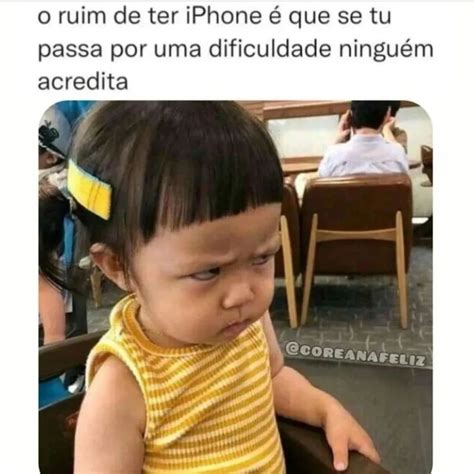Eu E Meu Irmão Brigando No Quarto Minha Mãe Entra Nós Dois Memes