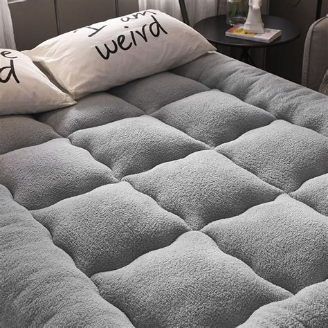 퀵슬립매트리스토퍼이불겨울용 따뜻한 두꺼운 매트리스 실내 장식 가정용 패드 이불 다다미 바닥 킹 퀸 티몬