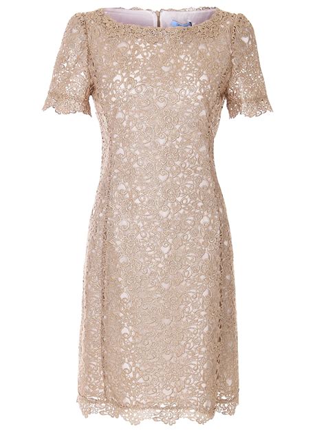 Платье с шитьем от BLUMARINE за 224 400 рублей (цвет: золотой, артикул ...