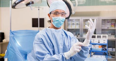 Un Hombre Fue Al Médico Por Un Dolor De Panza Y Se Enteró Que Era Mujer