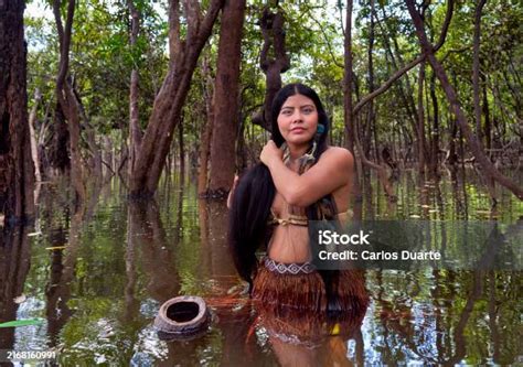 A Beautiful Brazilian Indigenous Woman From The Brazilian Amazon Combs