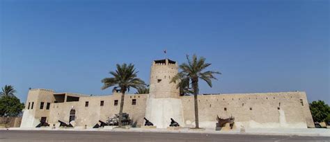 قلعة ام القيوين تاريخ حصن العلى الذي عبّر عن ثقافة الإمارات منتديات