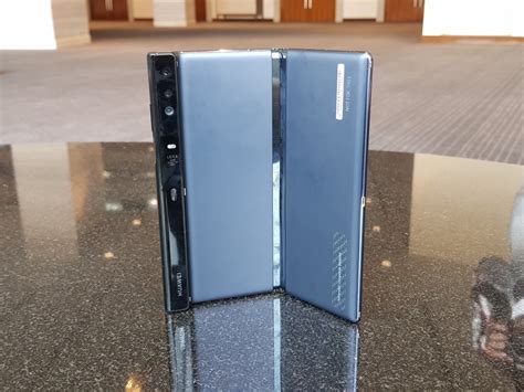 Huawei Mate X Hands On Is This The Smartphone Of The Future
