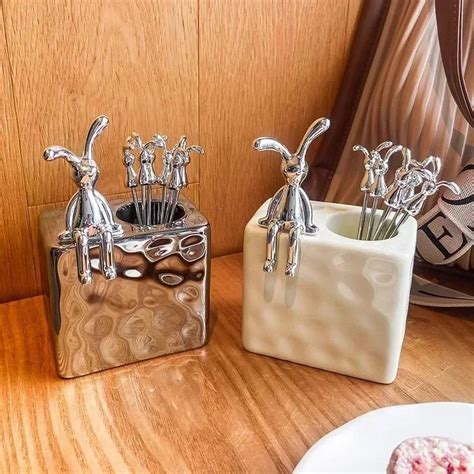 Фигурка заяц статуэтка декор — цена 179 грн в каталоге Статуэтки Купить товары для дома и быта