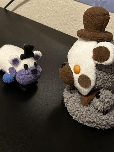 Made A Molten Freddy Plush R Fivenightsatfreddys