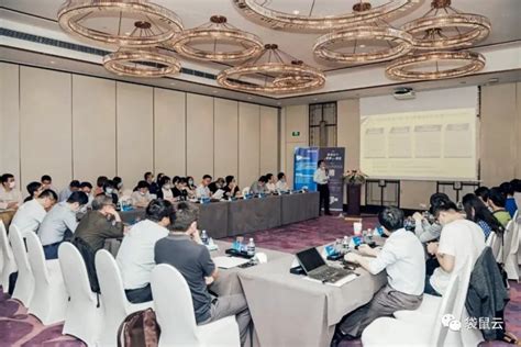 干货下载 数据管理国家标准dcmm、金融数据中台建设方法论，限时领取 袋鼠云丨数栈丨数据中台丨数据治理丨数据可视化丨数据运维