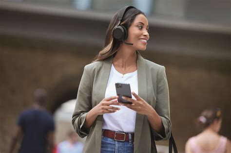 Harga Headset Jabra Evolve Dibanderol Juta Ini Keunggulannya Pricebook