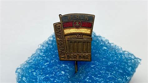 Odznak Berlin Hauptstadt Der Ddr Berlín Hlavní Město Ndr Aukro