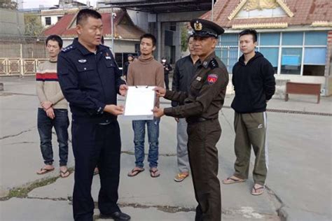 နယ်စပ်ဒေသများတွင် မြန်မာနိုင်ငံအတွင်းသို့ တရားမဝင် ဝင်ရောက်နေသူများအား