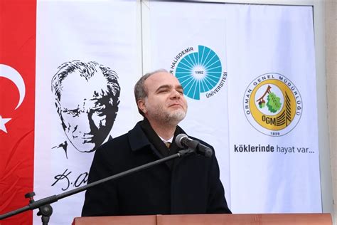 Niğde Ömer Halisdemir Üniversitesinde Bal Ormanı Kurulumu Gerçekleştirildi Haberler