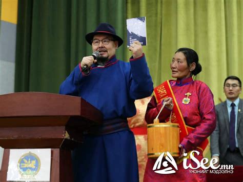 Г Занданшатар Хөдөө аж ахуйд суурилсан өрхийн үйлдвэрлэлийг хөгжүүлснээр экспортын