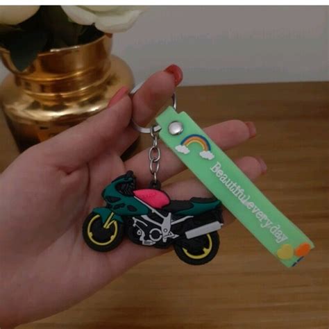 خرید و قیمت استند ارایشی و جاسوییچی از غرفه آنلاین شاپ لِنا