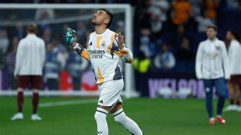 En Arabia Aprietan Por Dani Ceballlos