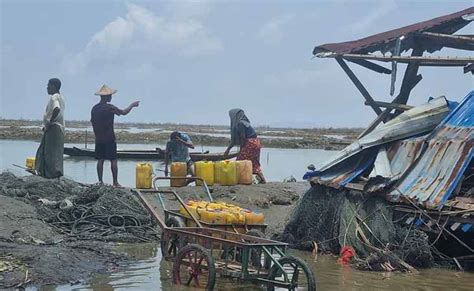 ကုလားတန်နှင့် မယူမြစ်ကြောင်းရှိ ရွာ ၇၀ ကျော် ဆားငန်ရေဝင်သဖြင့် သောက