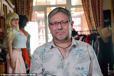Dean Bevan Lives With 12 Sex Dolls Says Photographing Them Has Given