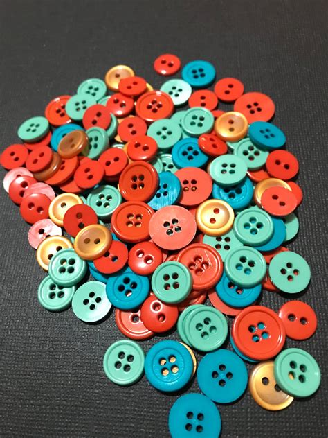 Favorite Findings Plastic Buttonsdiy Sewing Craft Suppliesnovelty